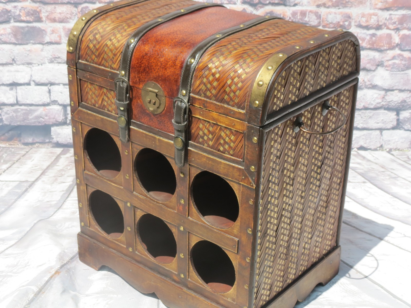 Vintage Pier One Treasure Chest Trunk Wine Holder For 6 Bottles w ...