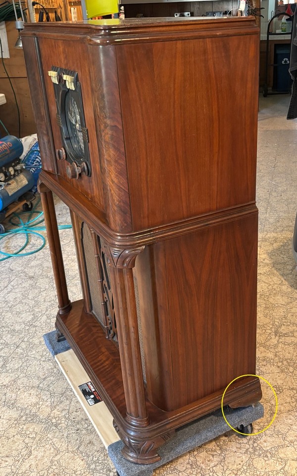 VINTAGE ZENITH TUBE RADIO - RARE | eBay