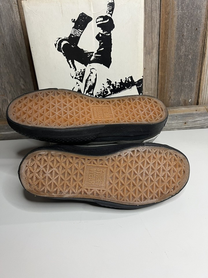 Vintage RARE Grey Vision Street Wear Skate HiTop Shoes Size 4 1/2 NOS ...