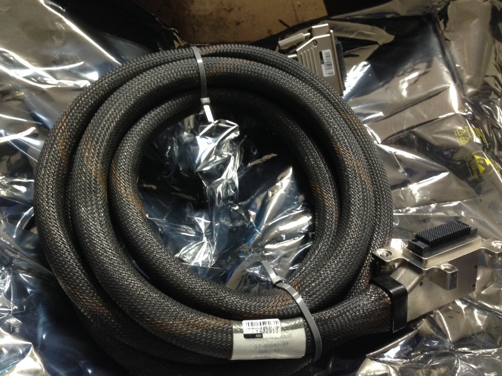 17-05040-03 HP ALPHASERVER GS1280 3.3M 8PIN I/O CABLE for sale online ...