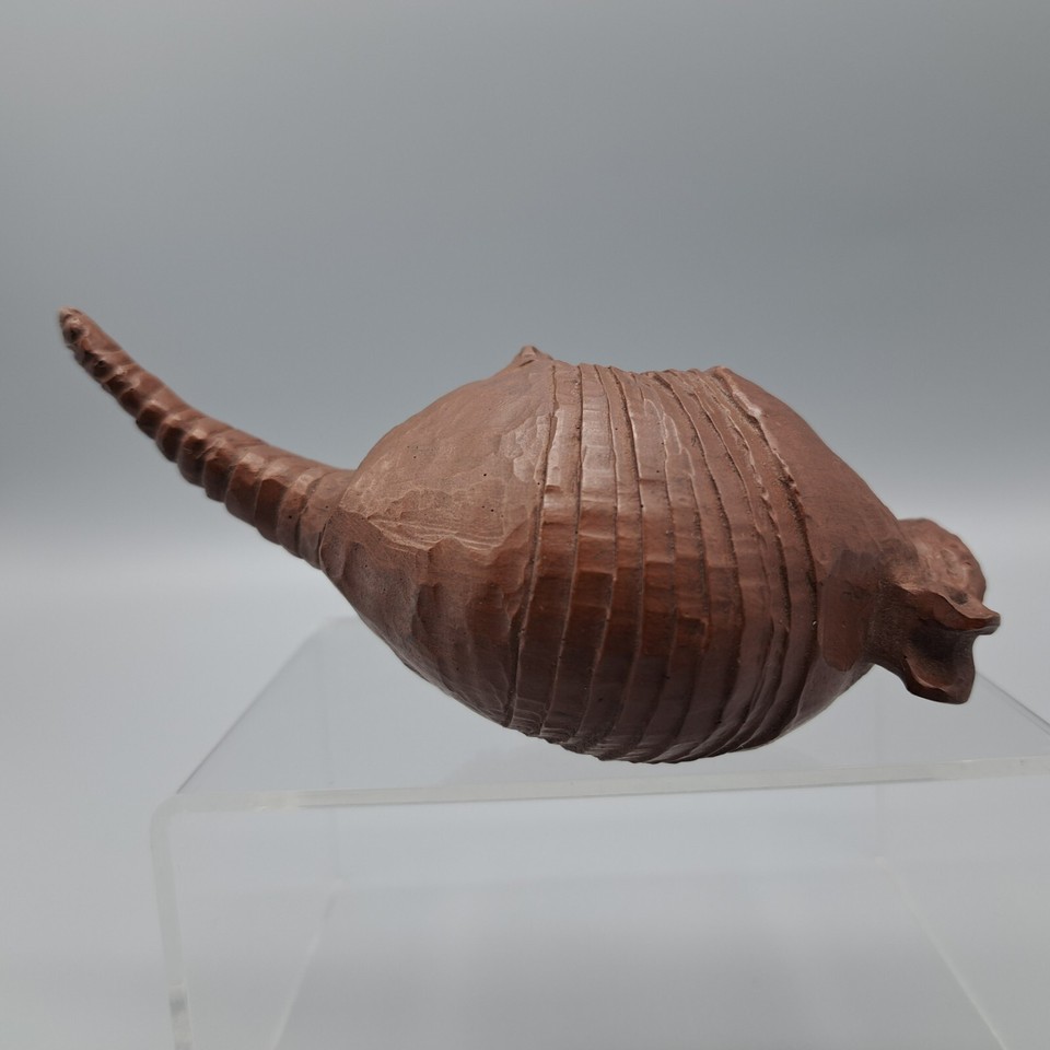 Armadillo Crushed Pecan Shells & Resin Red Mill Mfg. No Sticker Brown ...