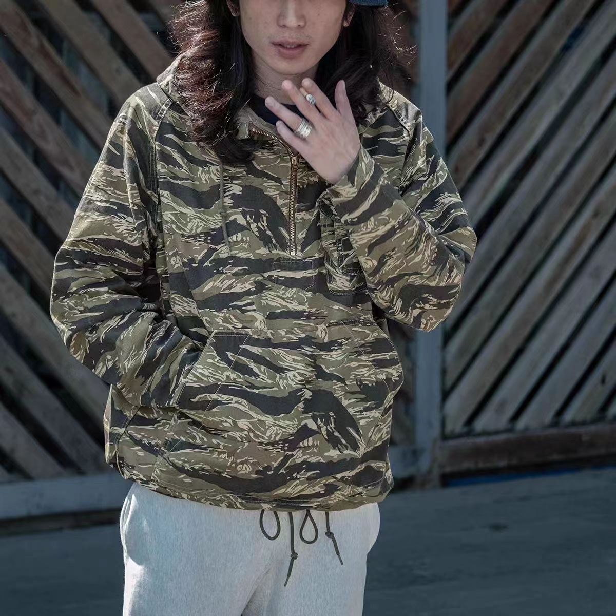 Vietnam Era Tiger Stripes Camo Smock Military-style Jacket Vietnam Era Tiger Stripes Camo Smock Military-style Jacket