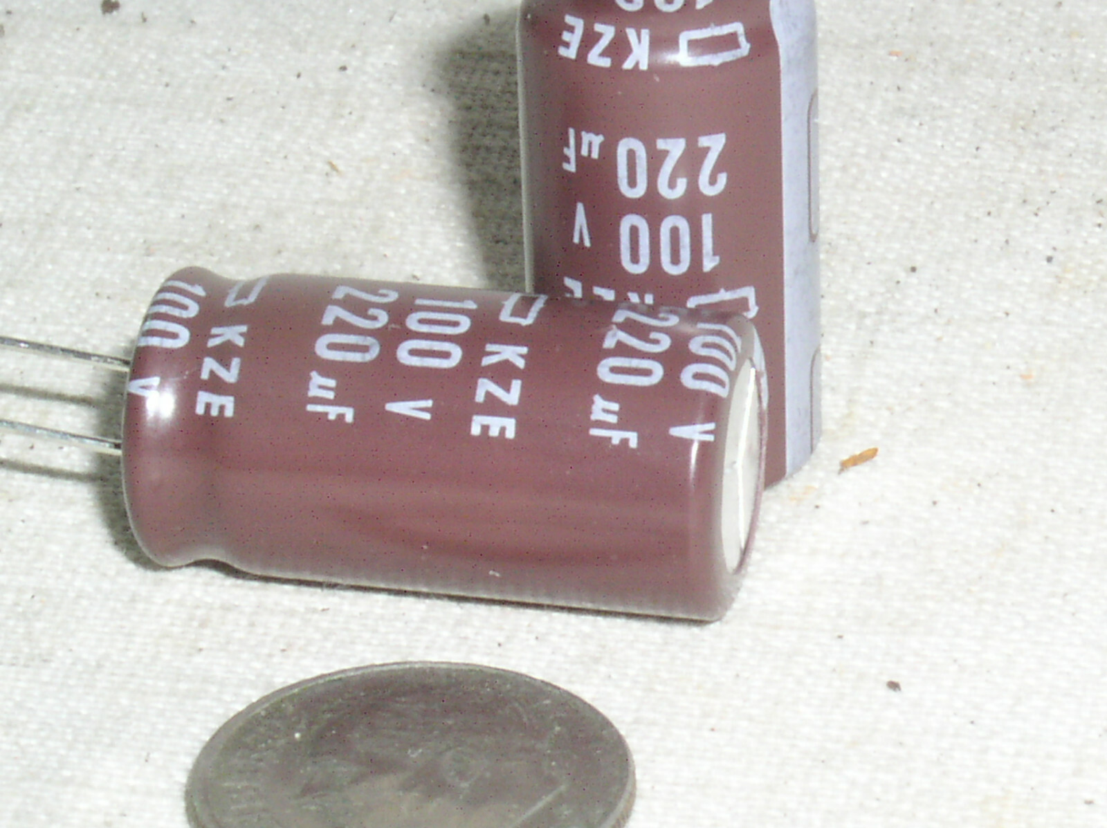 2 UNITED CHEMICON KZE 220UF/100V 220 MFD RADIAL ELECTROLYTIC CAPACITOR ...