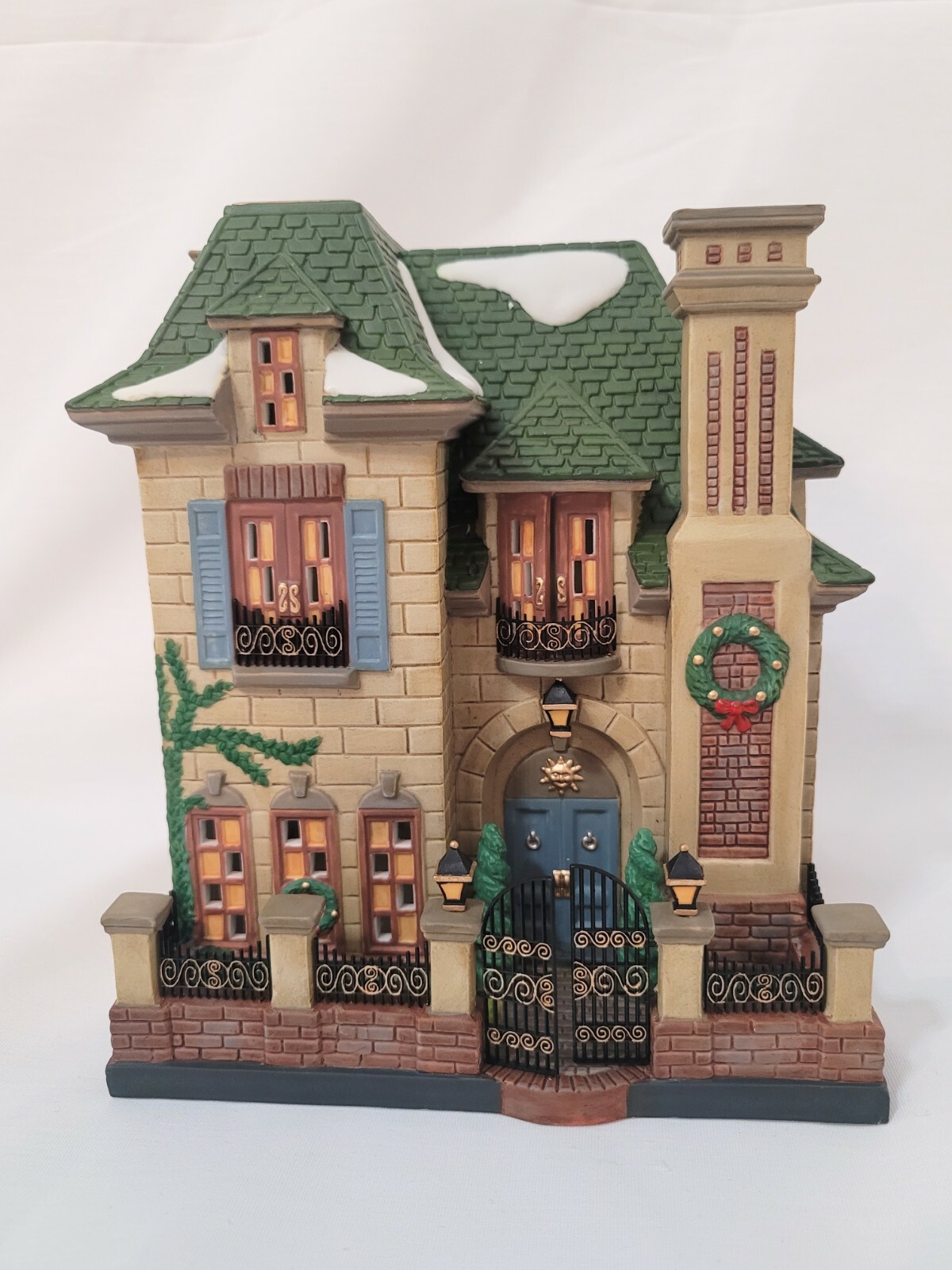 Dept+56+Christmas+in+The+City+Gardengate+House+%235658915 for sale ...