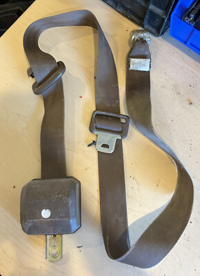 84-89 Toyota 4Runner Front LH Seat Belt Buckle Retractor Brown Left OEM ...