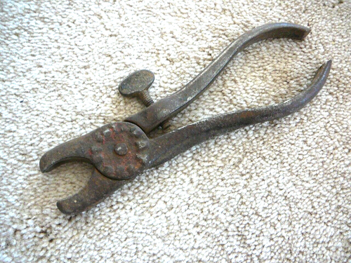 Hills Hog Ringer PAT 1872 Pliers with Thumbscrew - Antique Farm Tool | eBay