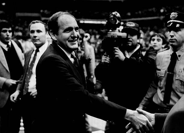 Eastern Regional Final - Head coach Hugh Durham of the Georgia Bul- Old ...