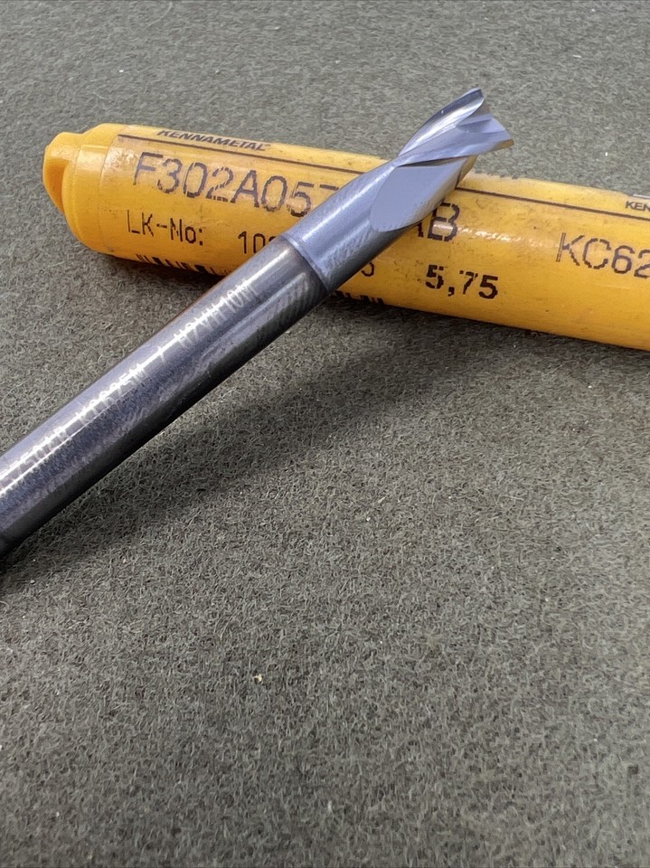 New Kennametal 3 Flute Solid Carbide End Mill, 5.75mm (.226) KC625M ...