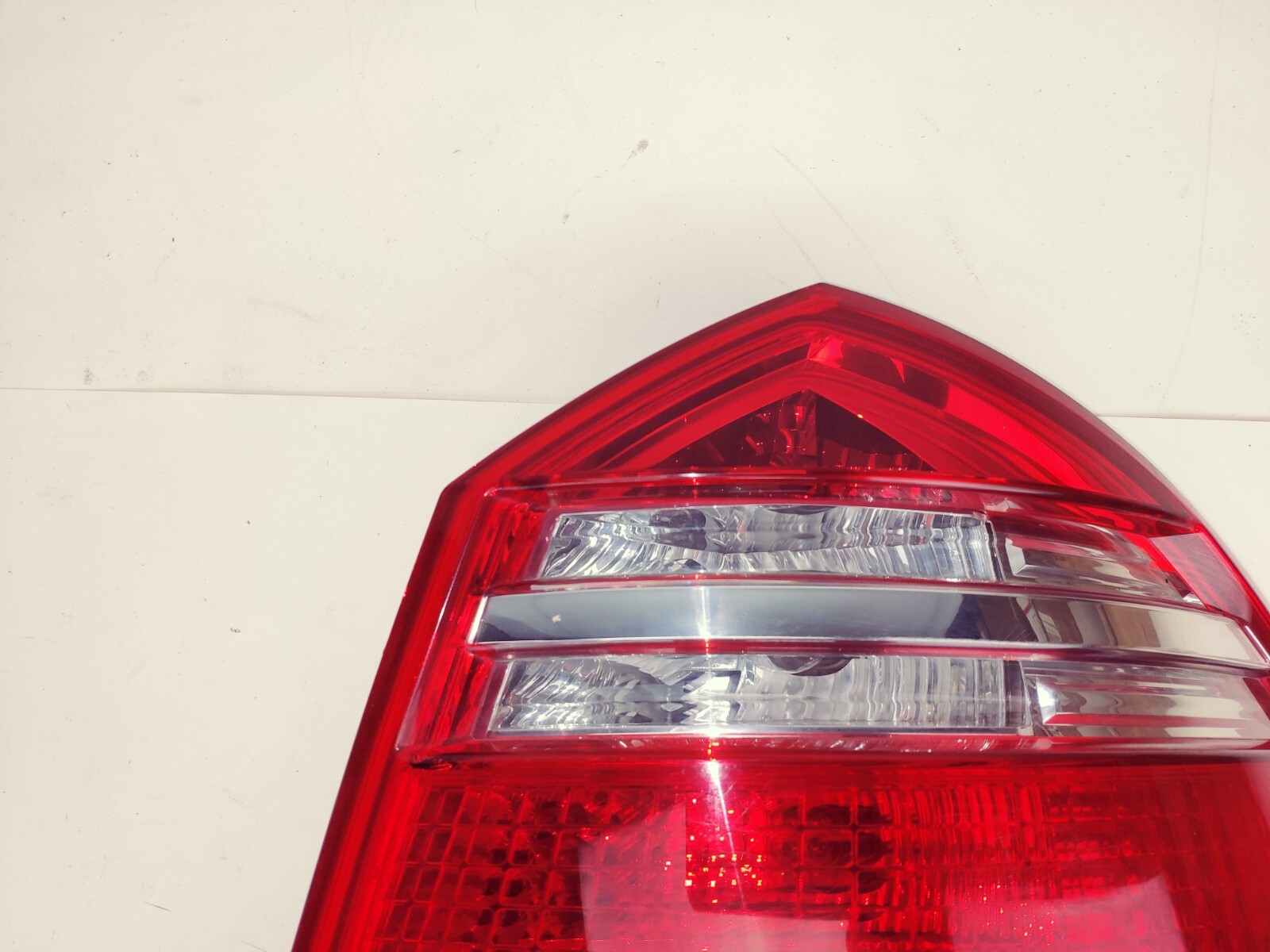 2009 MERCEDES GL 450 X164 Rear Right Passenger Tail Light Lamp ...