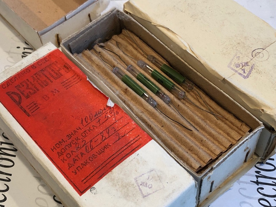 100 MOhm Qty-25- box HV KVM 100M Ohm Russian military vacuum glass ...