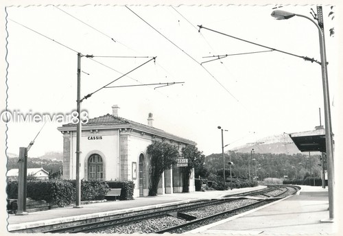 Photo vintage 1978 - gare de Cassis 13 voies et bâtiments SNCF | eBay