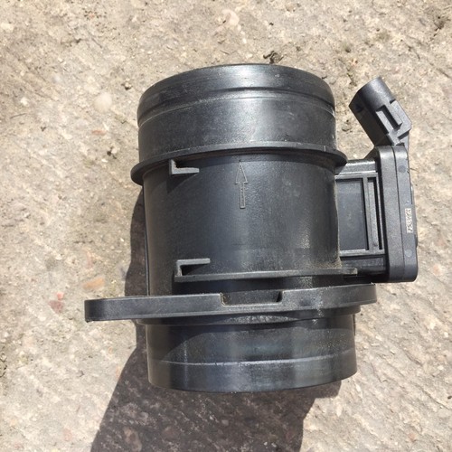 VW GOLF MK7 1.6 TDI 2015 RHD MAF MASS AIR FLOW METER SENSOR 04L906461B ...