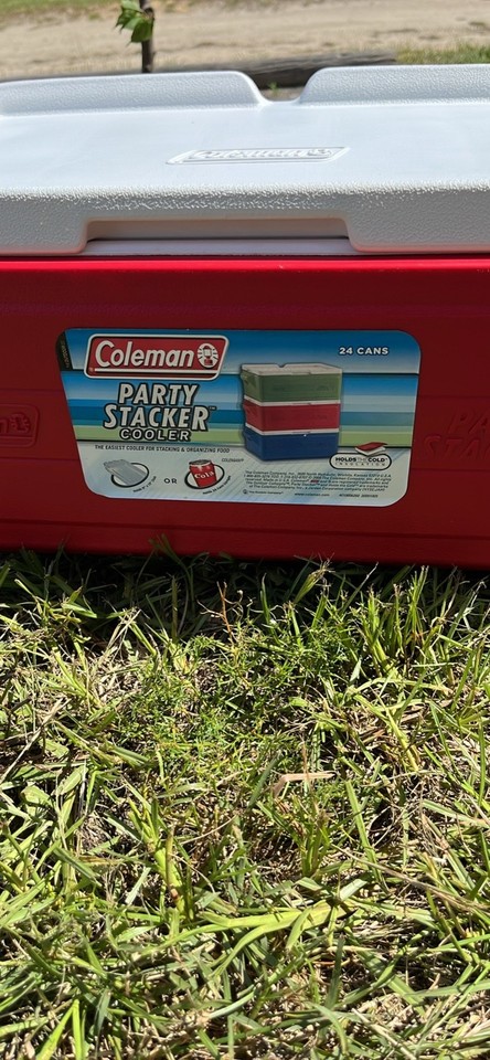 Coleman Party Stacker Stackable Cooler Compact 24 Can Model 6225 Red w ...