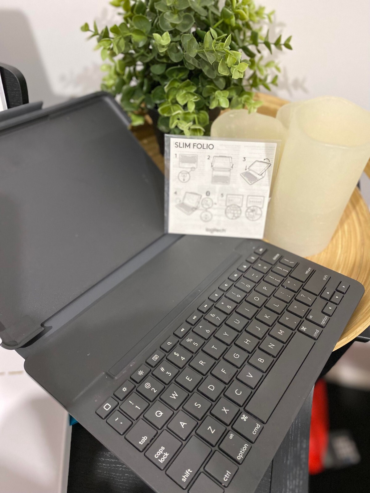 Logitech Slim Folio 920-009469 Pad 7th 8th 9th Gen Black Bluetooth ...