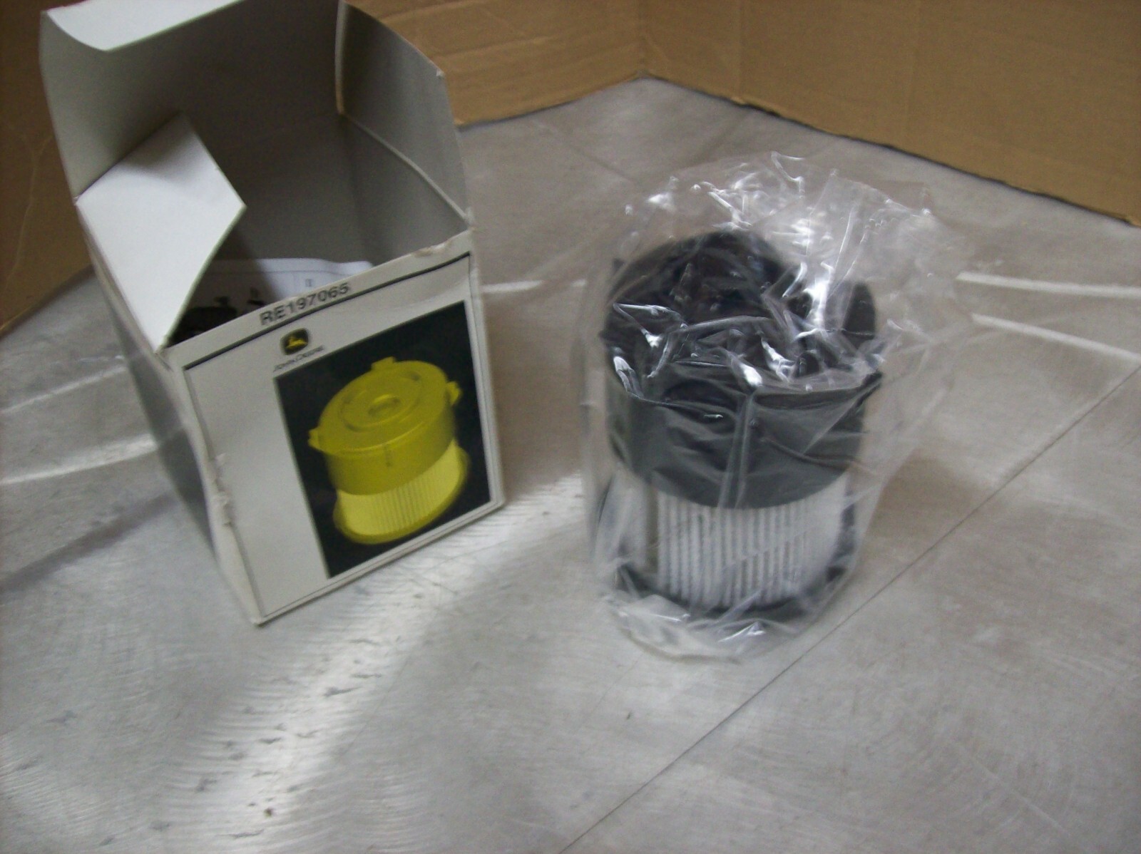 John Deere Genuine OEM Fuel Filter RE197065 | eBay