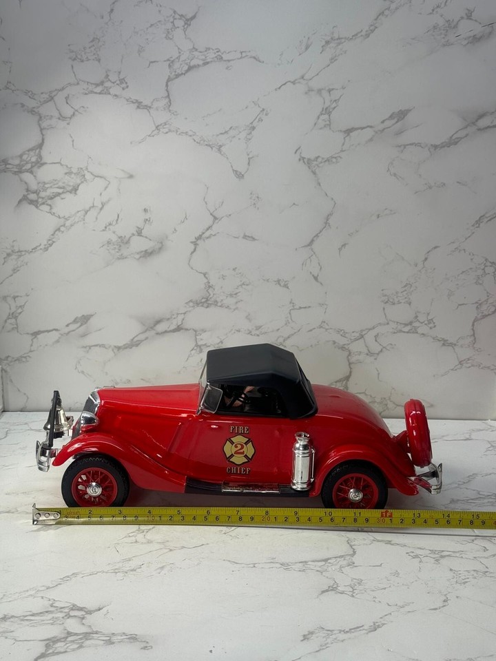 Vintage 1988 Jim Beam 1934 Fire Chief Ford V8 Whisky Decanter CONTAIN ...