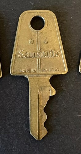 Vintage Brass Key Samsonite # 94 Luggage | eBay