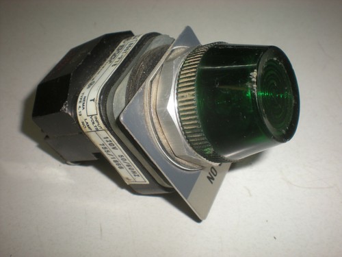 Allen Bradley 800T-P16 Panel Light - Green Lens - 120VAC - Bulb Tests ...