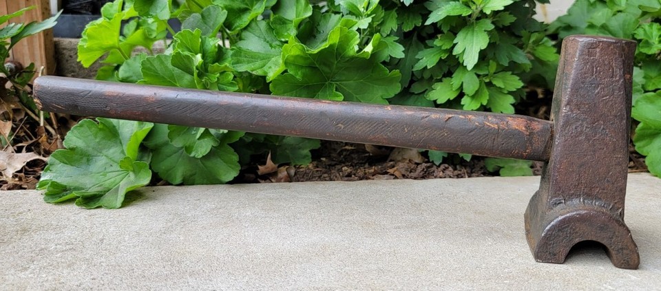 ATQ VTG ATHA BLACKSMITH TOP ROUNDING HAMMER w/ HORSESHOE LOGO SWAGE ...
