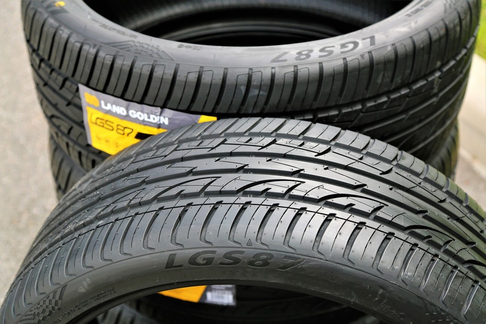 4 Tires Landgolden LGS87 275/55ZR20 117W XL A/S All Season High ...