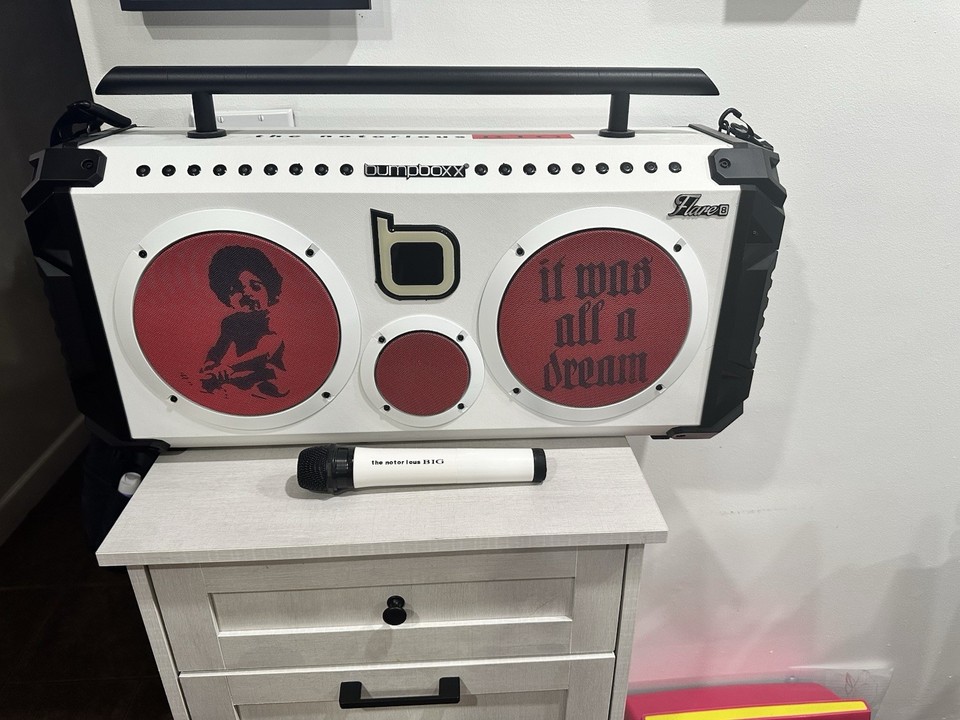 Notorious Big Bumpboxx Flare8 Speaker/stereo Bluetooth With Biggie ...
