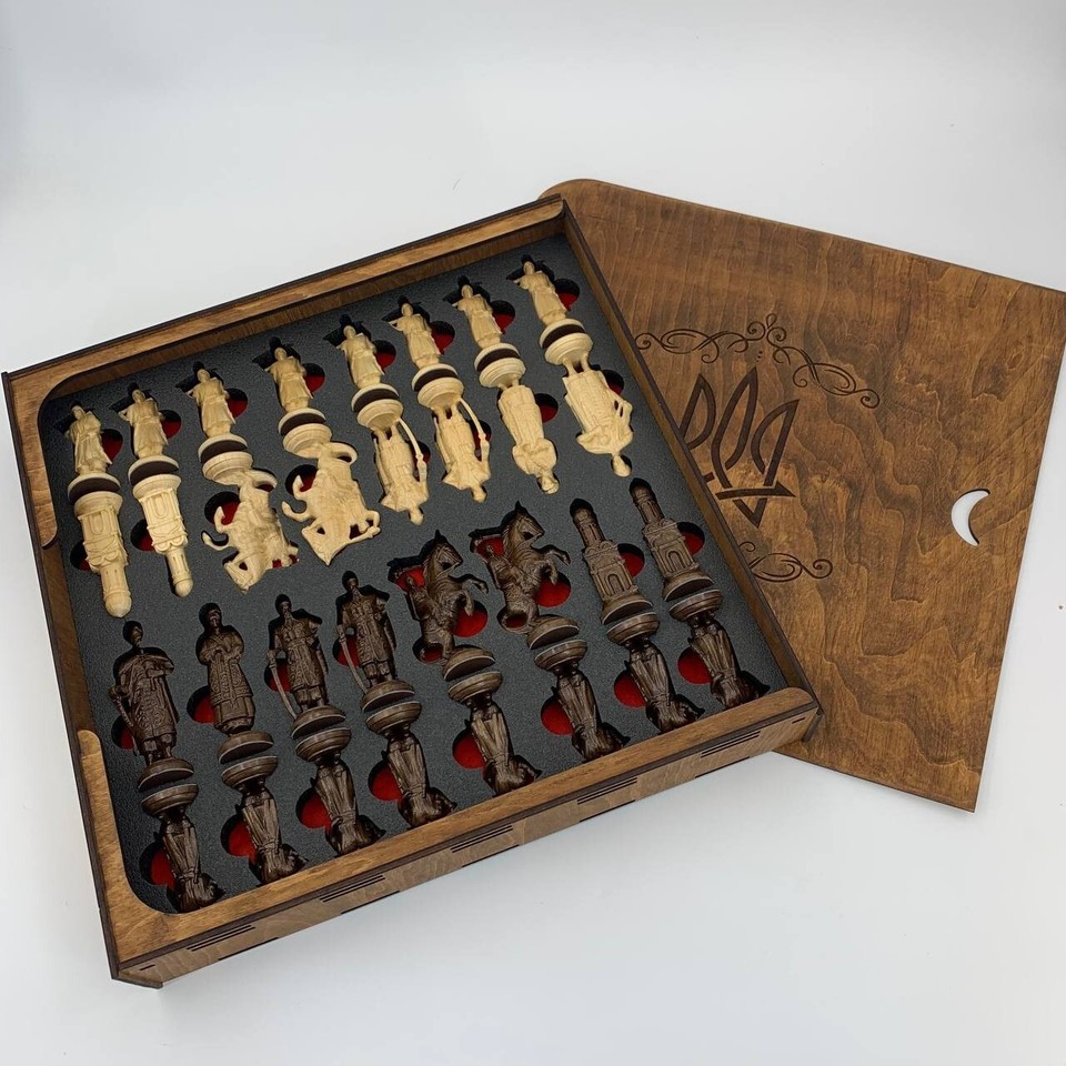 Handmade Stylized Chess Pieces with Case, Chess Set Wooden Figures for ...