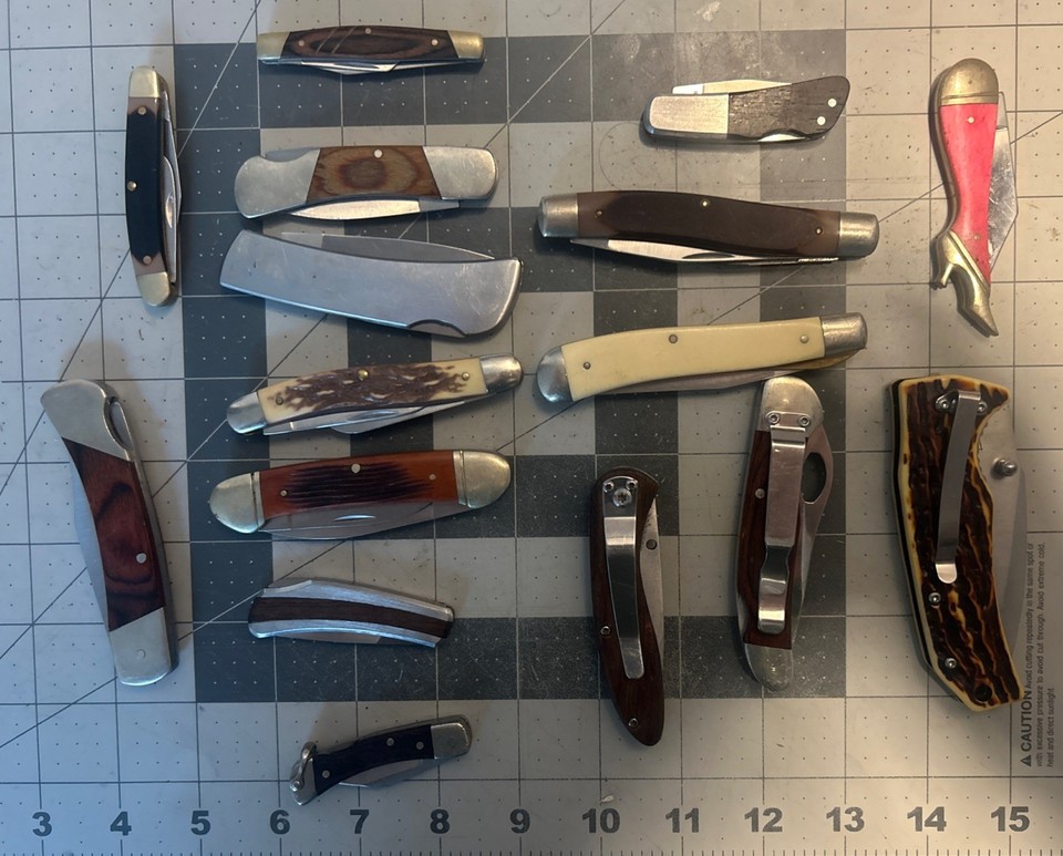 Lot Of 16 Vintage Knives BUCK OLD TIMER UNCLE HENRY Bear & Son Klein ...