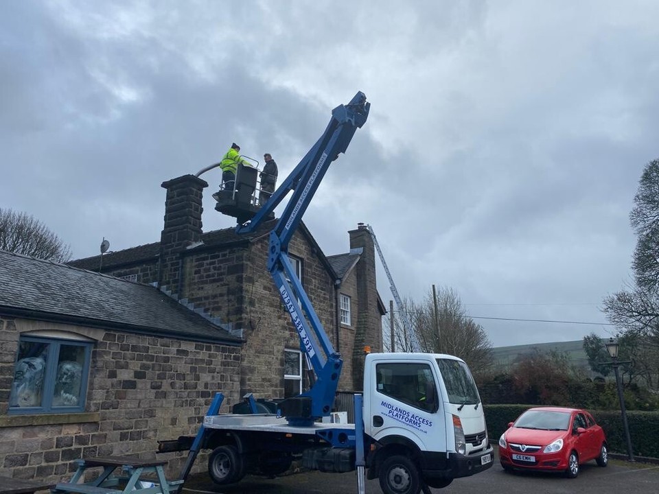 cherry picker hire Birmingham, truck mounted cherry picker, Ipaf ...