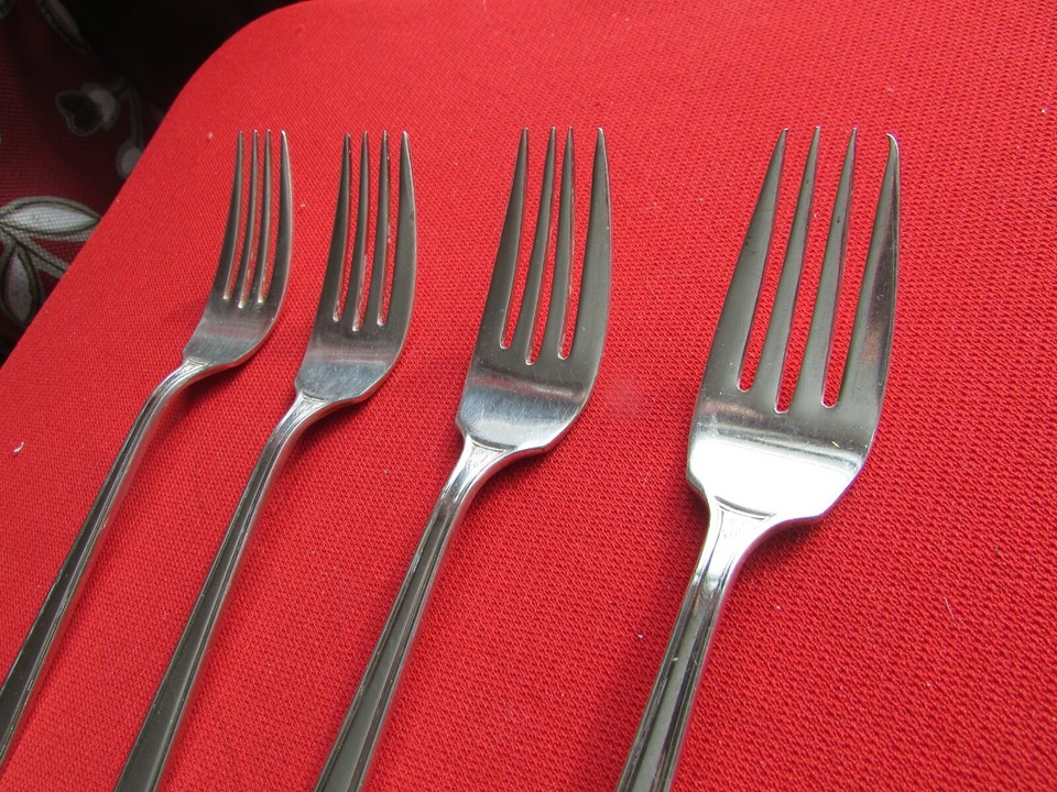 1923 Century Pattern 4 Salad Forks Holmes & Edwards Silver Plate 6 1/8 ...