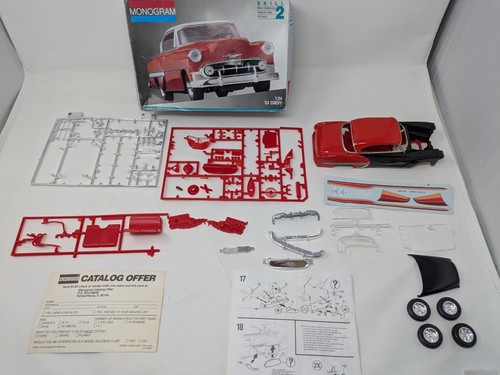 Junk Yard- Monogram "53 Chevy Car Model Kit 1:24 Scale Vintage 1991 ...