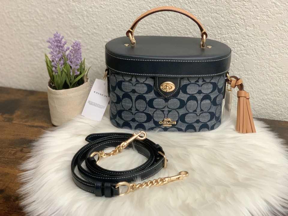 Coach Kay Crossbody In Signature Chambray - Gold/Denim Multi C8165 ...