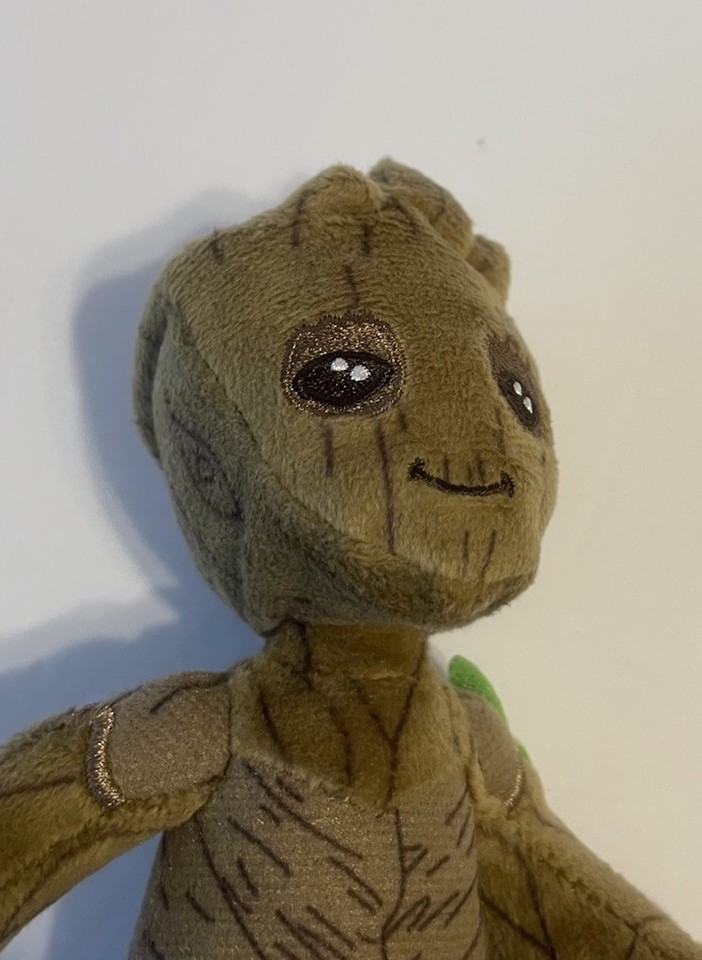 Disney Park Marvel Baby Groot Magnetic Shoulder Pal Plush Doll “ NO ...