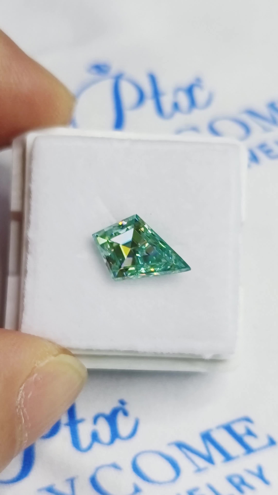 Loose Moissanite Stone Kite Shape Brilliant Cut Aqua Blue VVS1 With ...