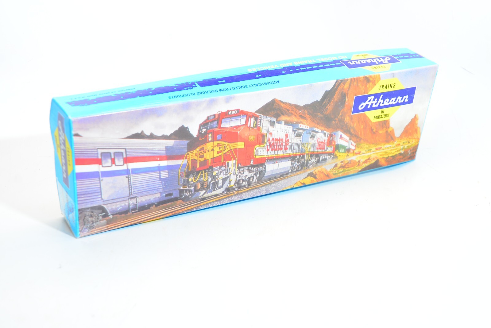 HO ATHEARN 4940 BNSF C44-9W CAB #701 NICE! PARTS Still SEALED | eBay