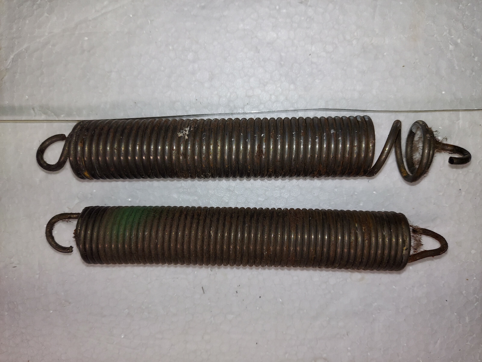 22EE75 KITCHENAID DISHWASHER: DOOR SPRINGS, 5-3/8" X 4-3/8" X 13/16" X ...