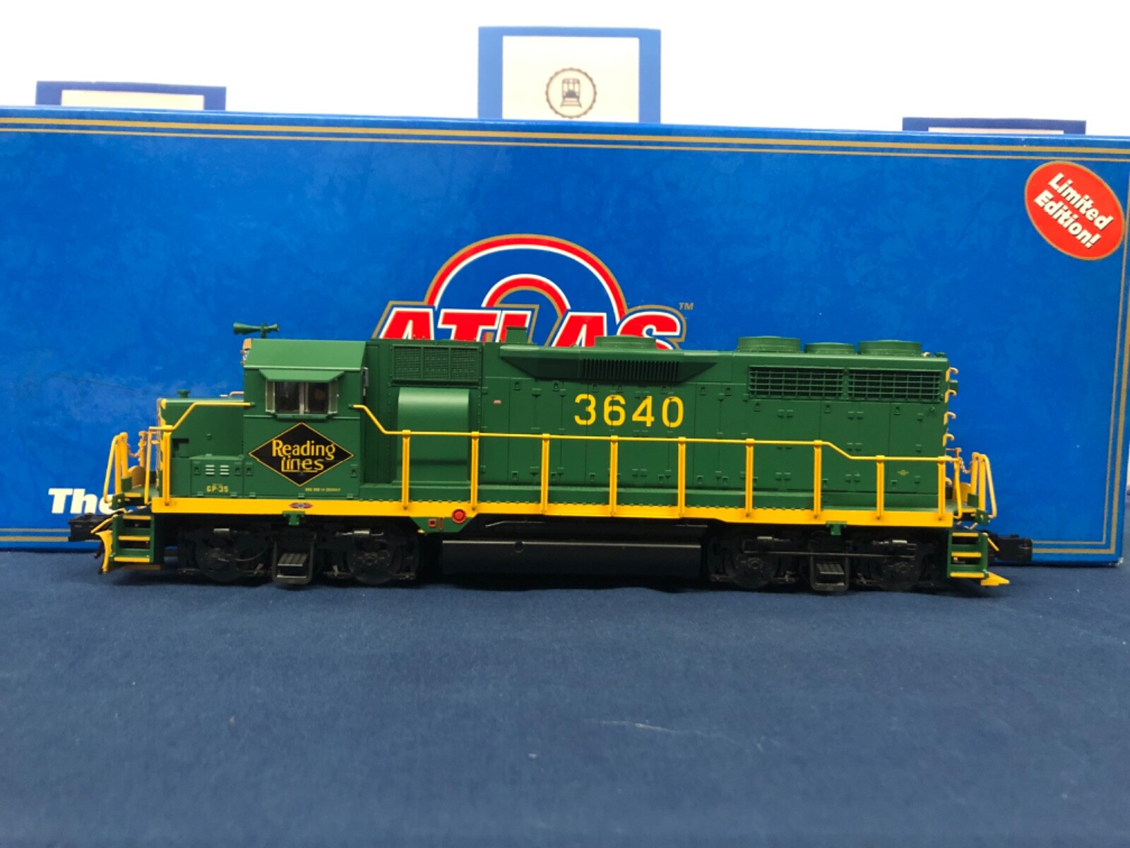 Atlas O Reading #3640 GP-35 Diesel Engine w/ TMCC & Railsounds 1122 USED | eBay