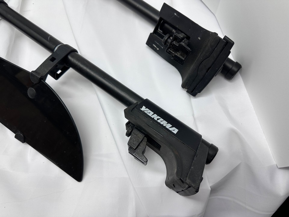 Yakima RailGrab Round Bar Roof Rack 48" set, POWDERHOUND Ski/snowboard ...