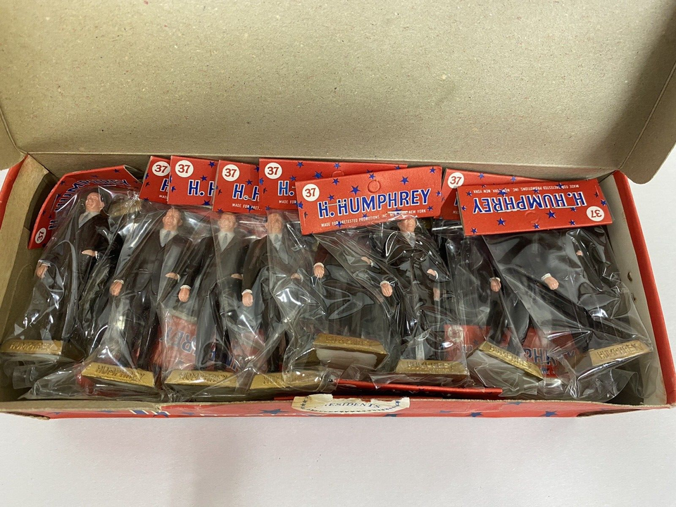 CASE OF 24 Vintage 1968 Marx Presidents Herbert Humphrey Sealed in ...