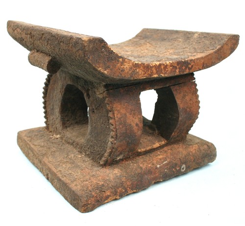 African Art - Ancient Akan Altar Stool by Devin Baoulé Baule - 30 Cms ...