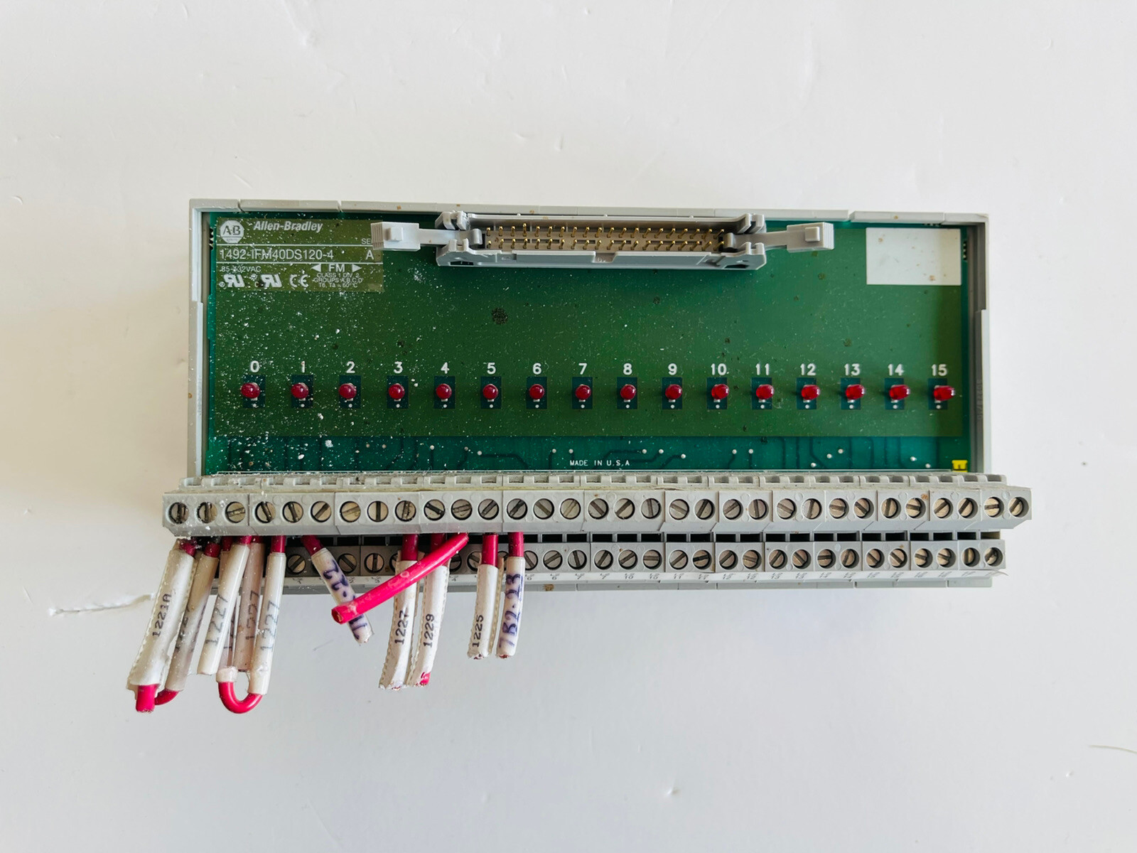 Allen-Bradley 1492-IFM40DS120-4 Interface Module Digital 40 Point ...