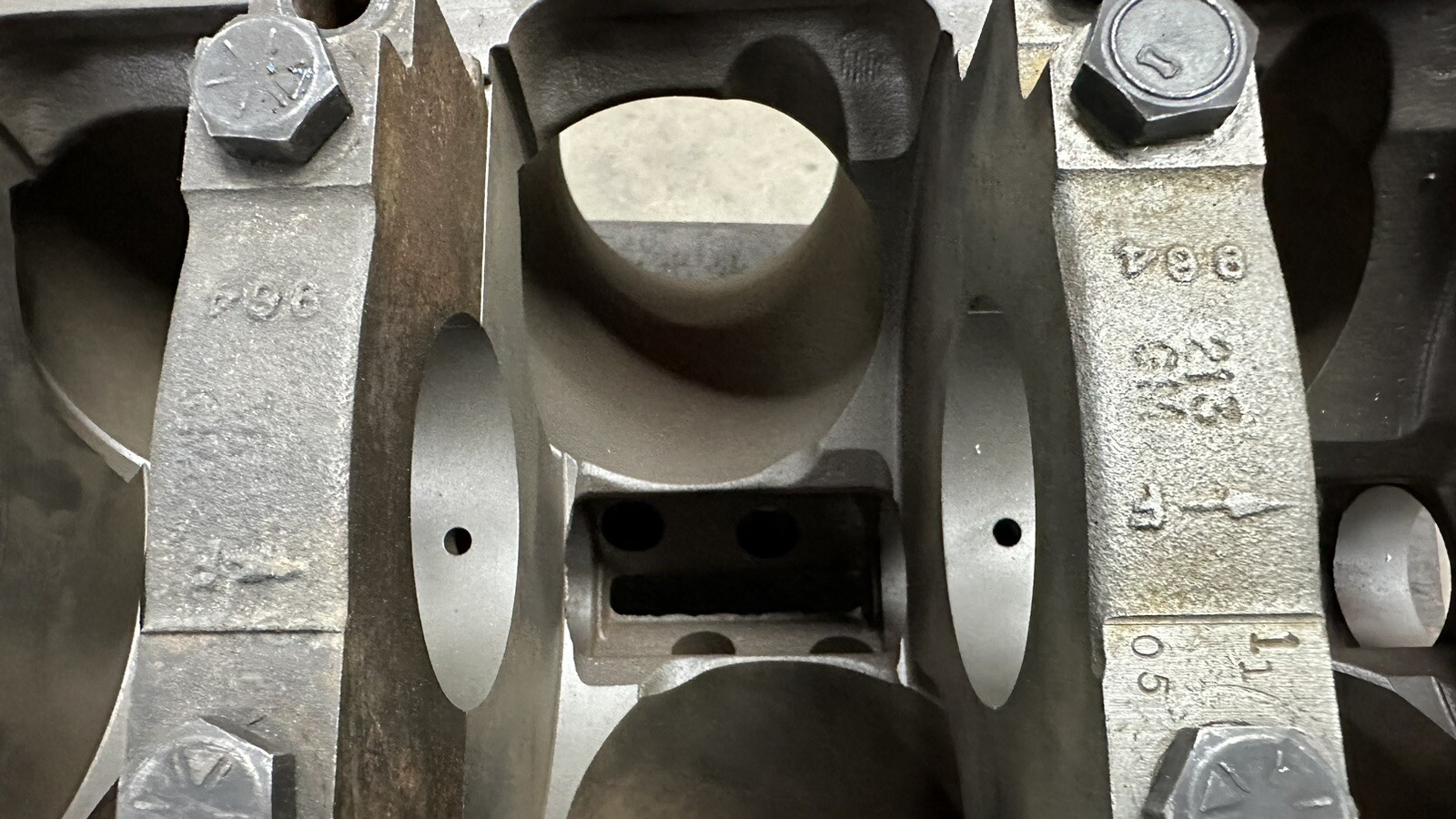 BBC 3963512 427 Big Block Chevy V8 512 Jan 1969 date code 4 bolt mains ...