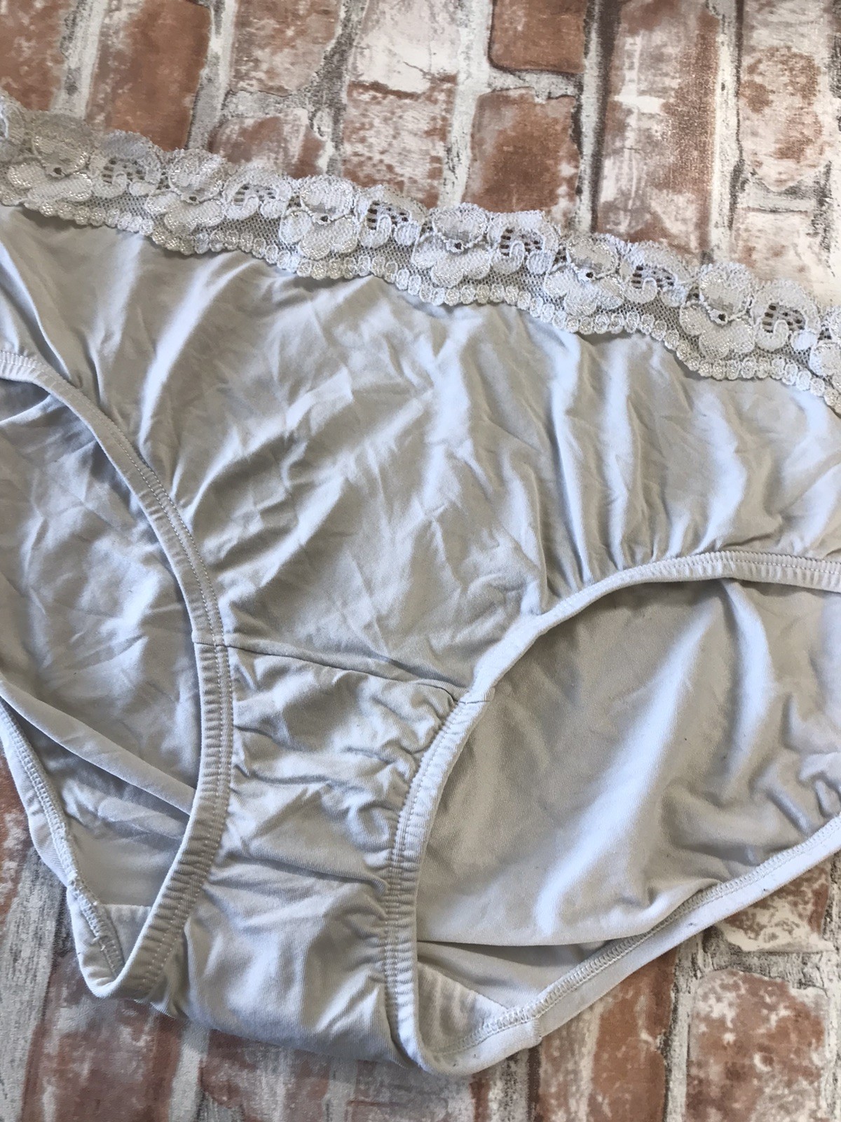 Vintage Olga Hipster Panties Lace Waist Rear Seam Silky Nylon Size 7 ...