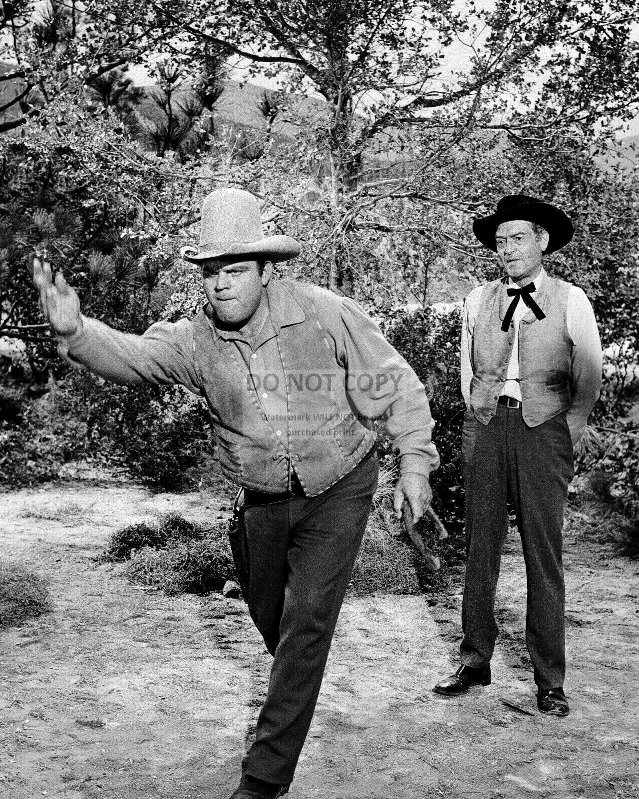 DAN BLOCKER IN THE NBC WESTERN TV SERIES "BONANZA" 8X10 PUBLICITY PHOTO ...