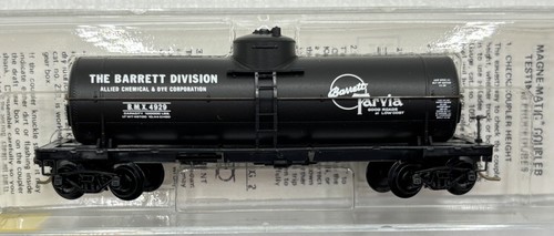 N Scale Micro-Trains Tarvia Barrett Division 39’ Single Dome Tank Car ...