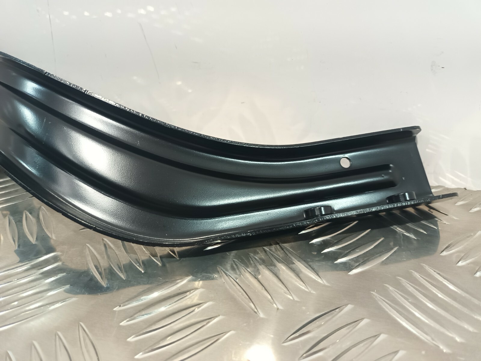 Mercedes-Benz E W212 Front Bumper Left Support Bracket A2126200185 2012 ...