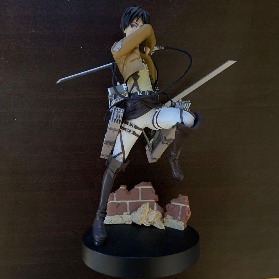 Attack on Titan Eren Yeager Battle Pose Figure w/ ODM Gear PVC | eBay
