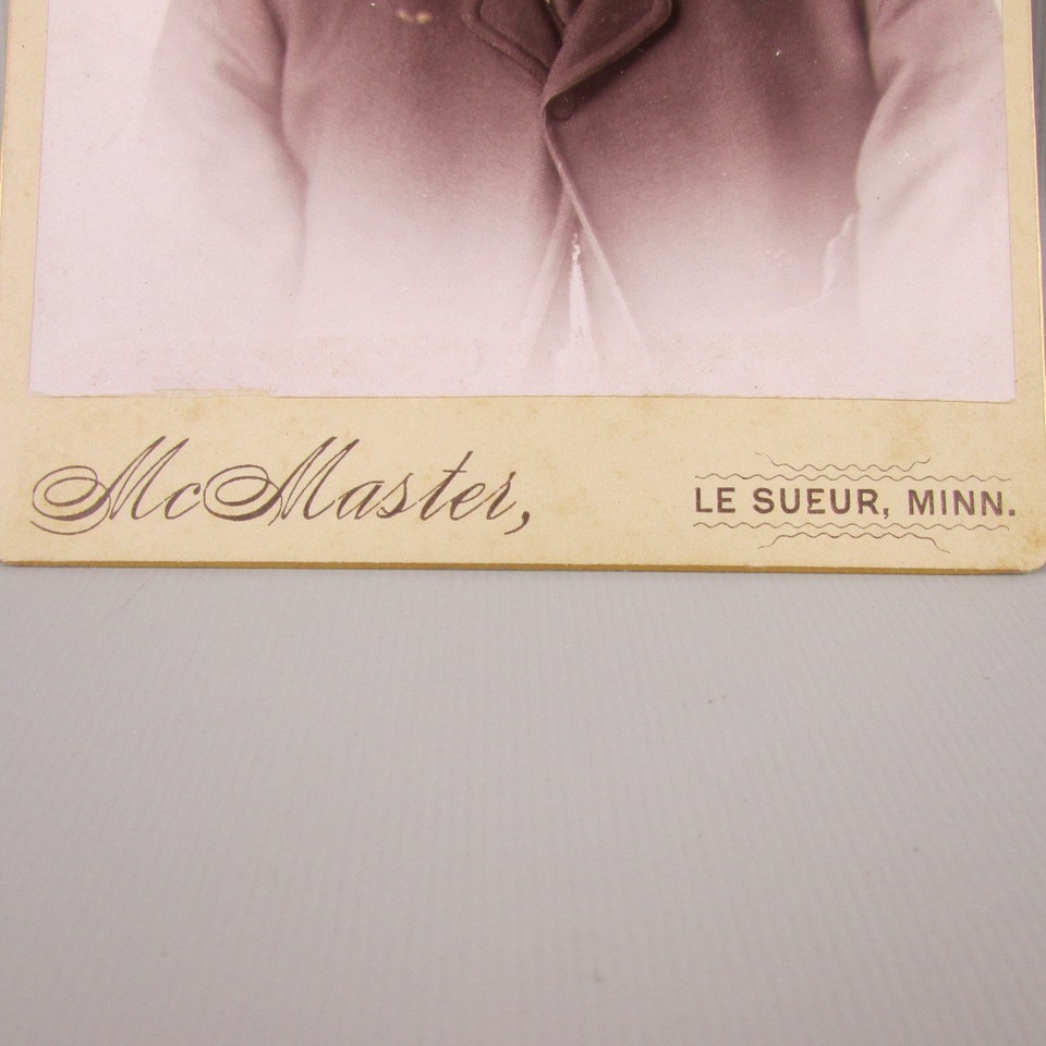 VTG Antique Studio Photo Cabinet Card man LeSueur Le Sueur MN Minnesota ...