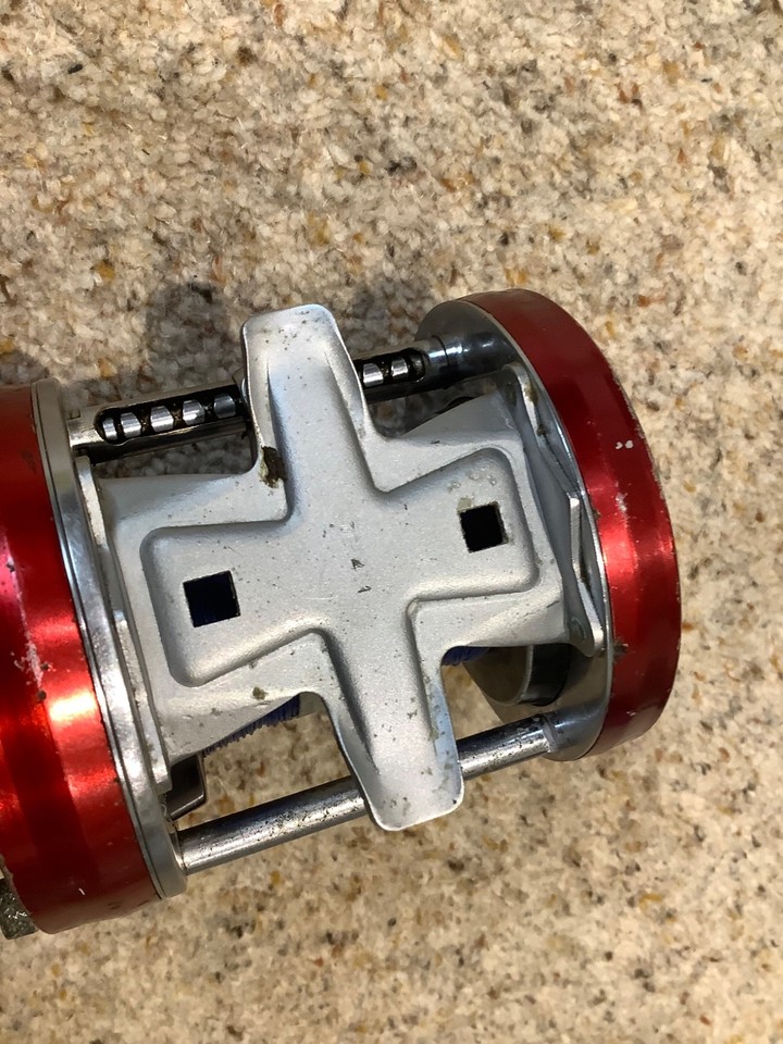 Abu Ambassadeur 7000 Reel Early Version | eBay
