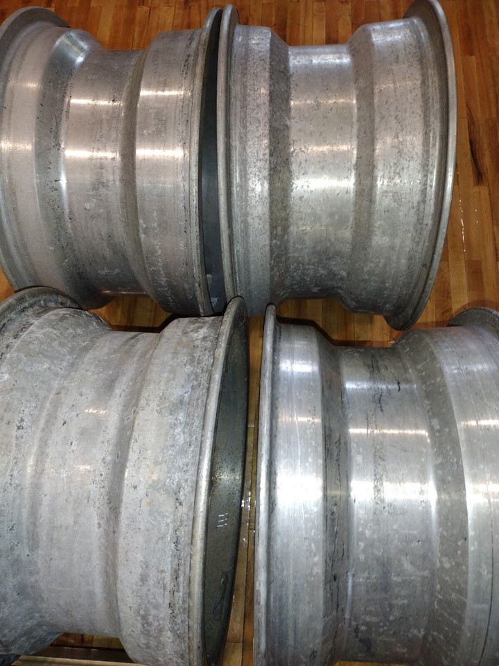 Set Of 4 American Racing Equipment Aluminum Torq 15x8.5 Wheels 1 1/4 ...