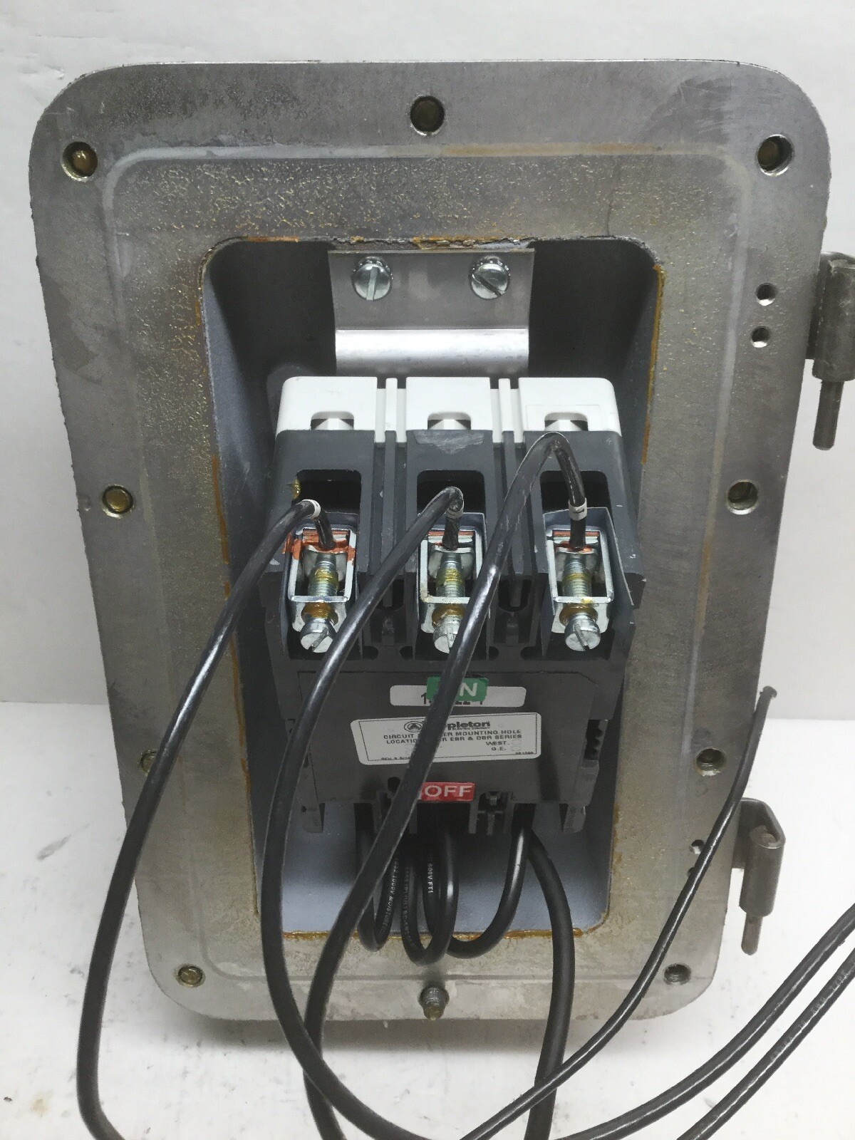 Appleton EBR3034EH30 EBR Receptacle W/Circuit Breaker 3 Phase 30 AMP ...